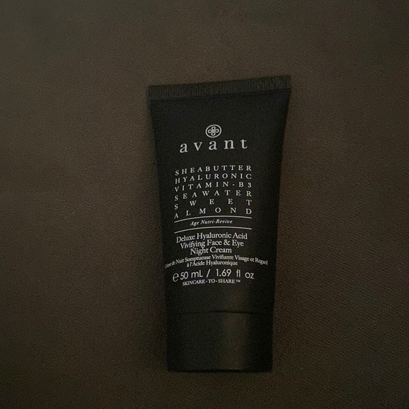 Avant Skincare | Skincare | Avant Skincare Deluxe Hyaluronic Acid ...
